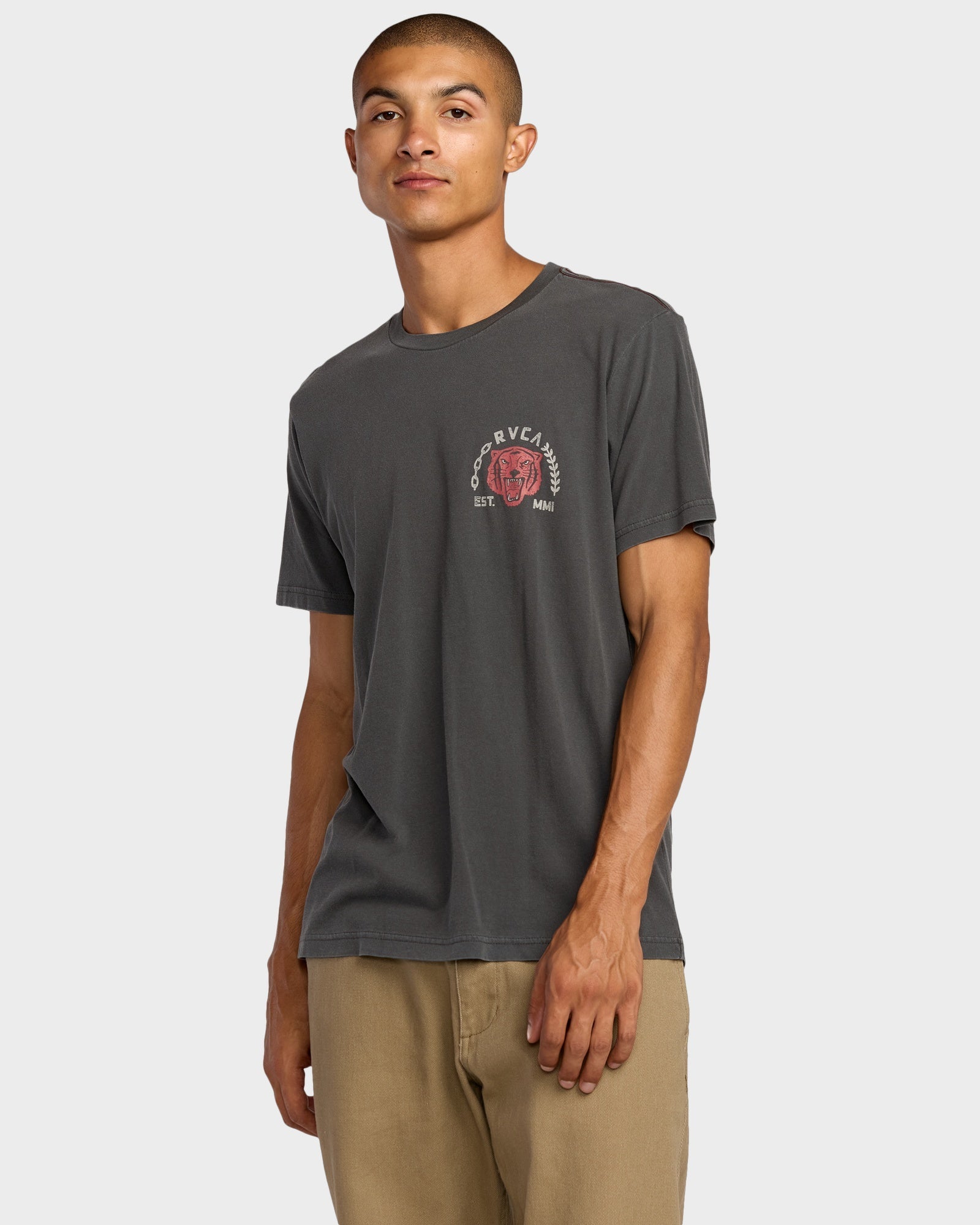 Mens Squadron T-Shirt - PIRATE BLACK | RVCA AU